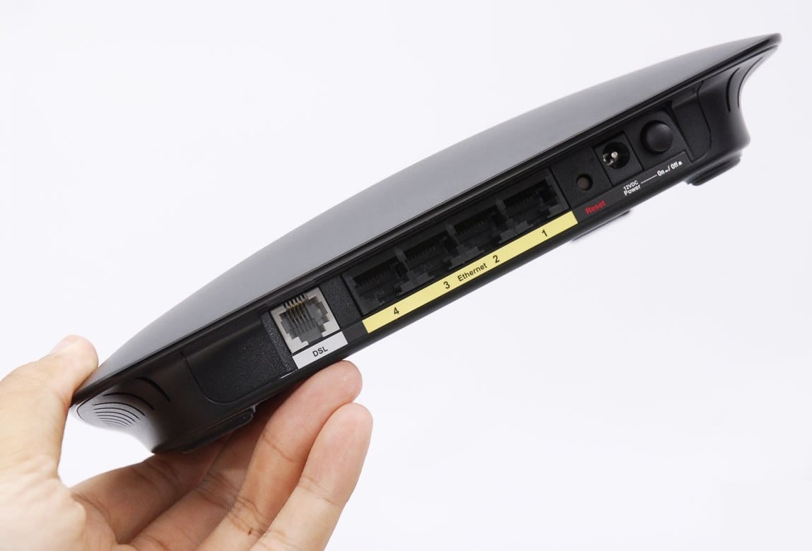 Linksys Modem routeur ADSL2+ sans fil N (WAG120N-EE) prix Maroc